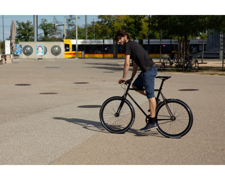 CRIT Black Milan - Vélo Fixie abordable de Bâle | Loris Velos